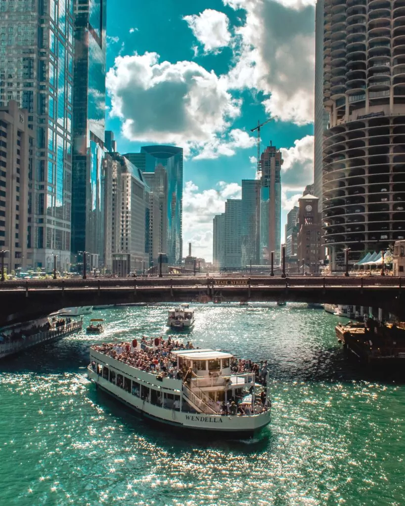 Découvrez The Peninsula Chicago An Exotic Hotel | Lartisien